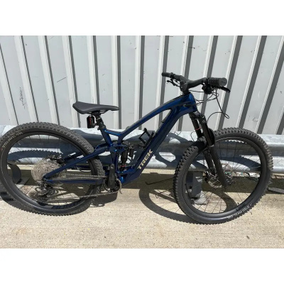EX DEMO Trek Fuel EXe 9.8 XT Electric Mountain Bike Medium 2025